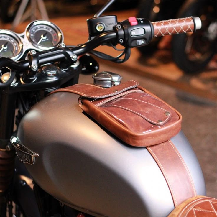 Motorcycle Accessories - Tank Bibs, Fender & Tank Protection | Champ ...
